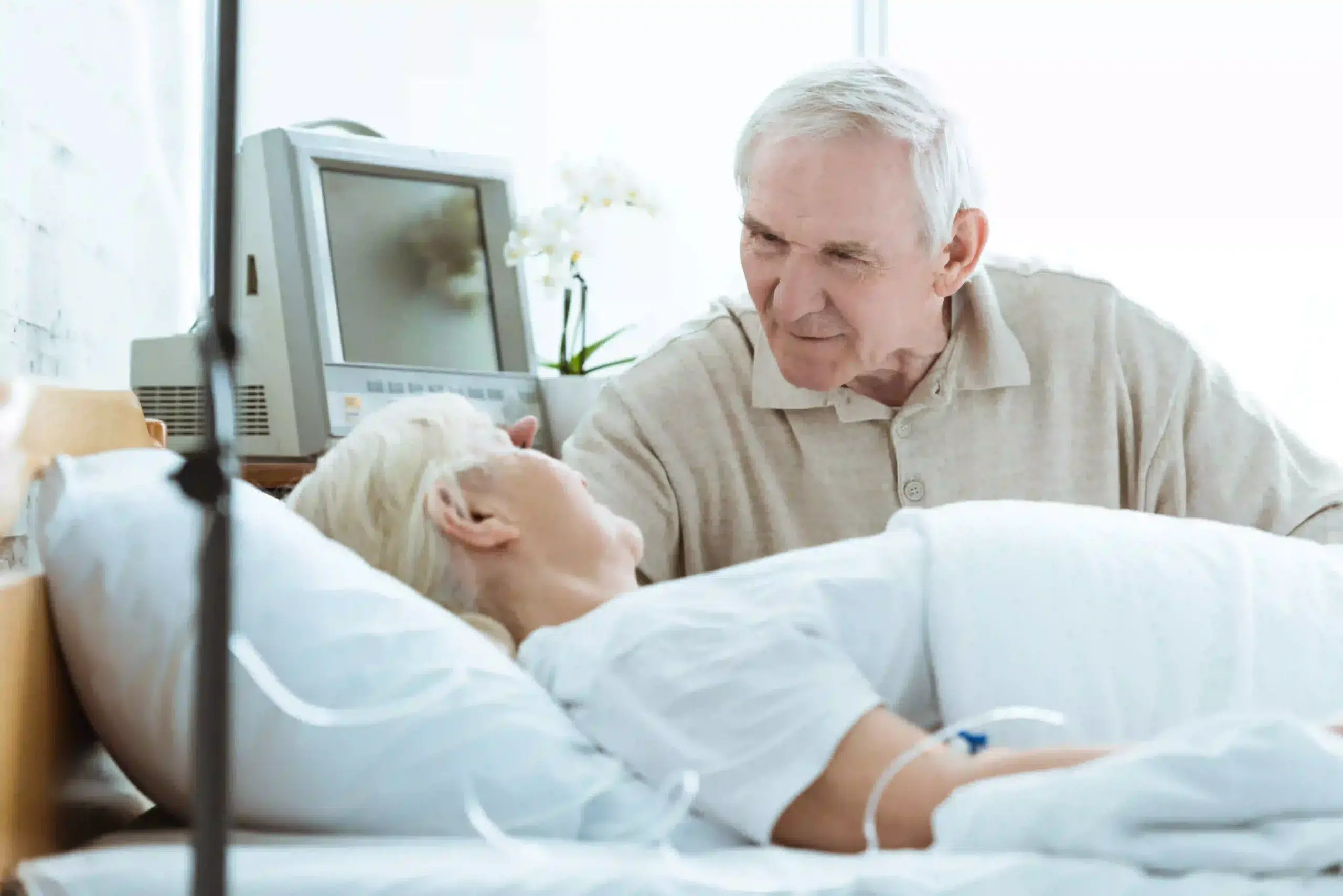Poor Hygiene in Nursing Homes | Levin & Perconti﻿